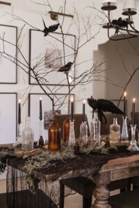 20 Gothic Halloween Party Decor Ideas - Lady Celebrations