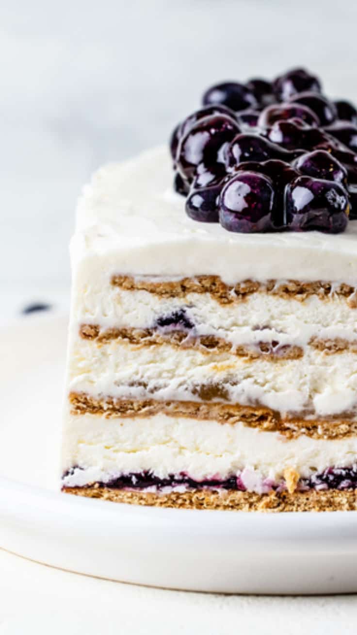 20 Neutral Birthday Cake Ideas - Lady Celebrations