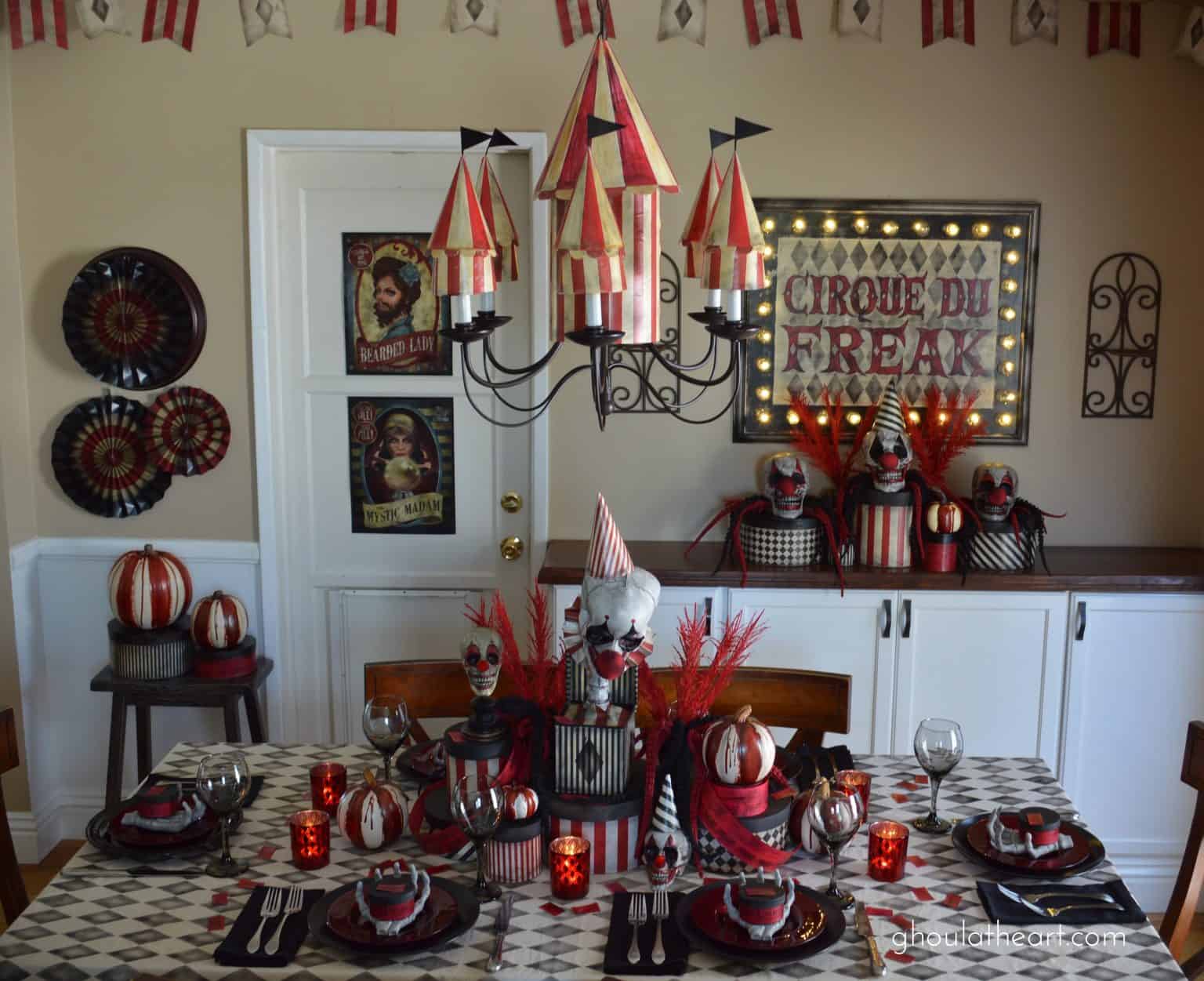 20 Spooky Carnival Halloween Party Ideas - Lady Celebrations