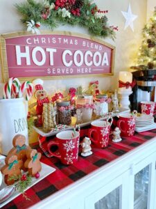 25 Christmas Hot Cocoa Bars - Lady Celebrations