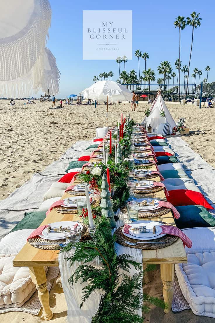 16 Outdoor Christmas Party Ideas - Lady Celebrations