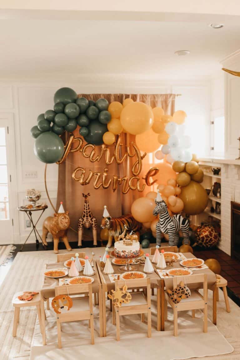 22 Zoo Themed Birthday Party Ideas For Kids - Lady Celebrations