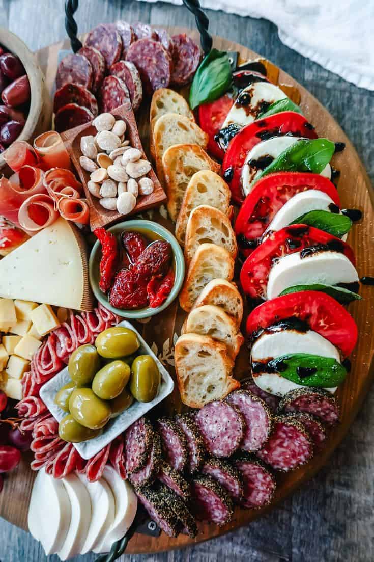 20 Impressive Italian Party Ideas - Lady Celebrations