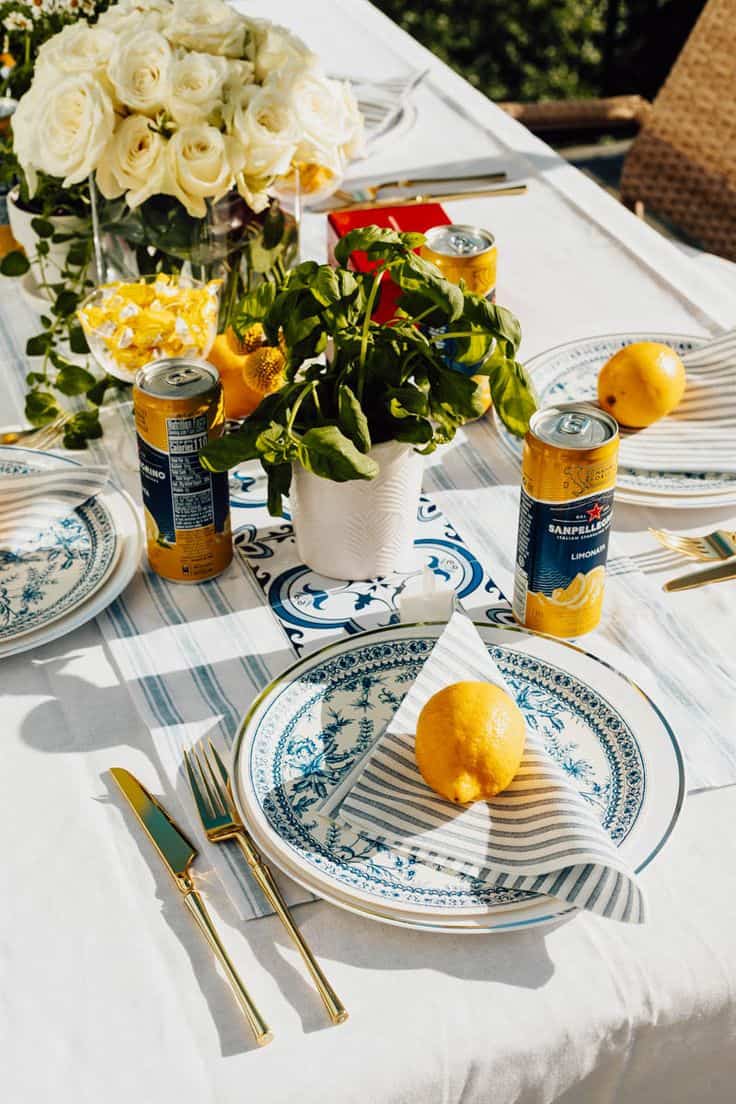 20 Impressive Italian Party Ideas - Lady Celebrations