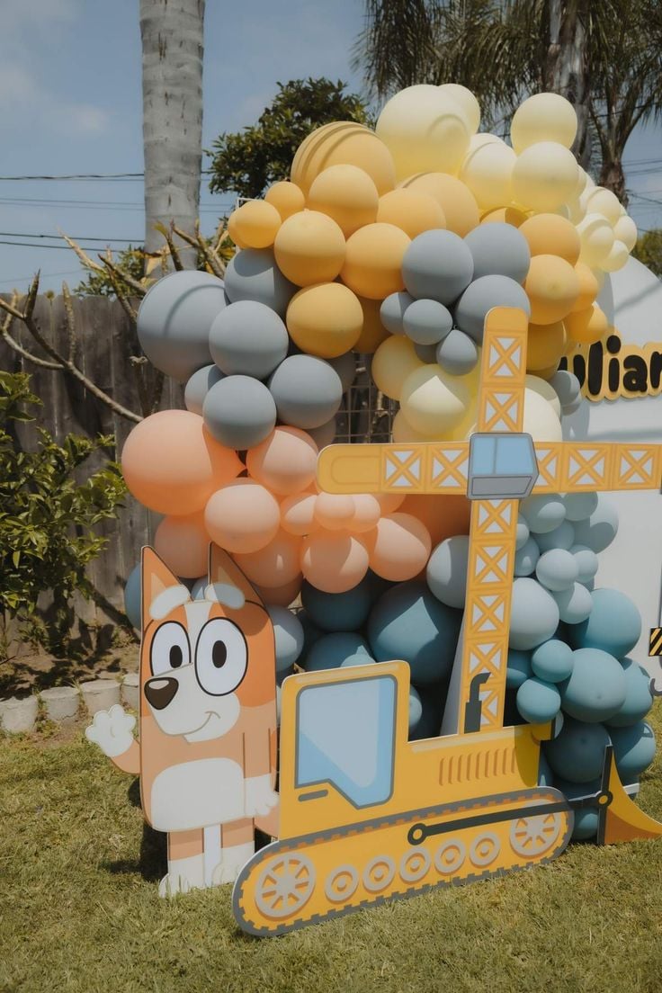 30 Bluey Birthday Party Ideas - Lady Celebrations