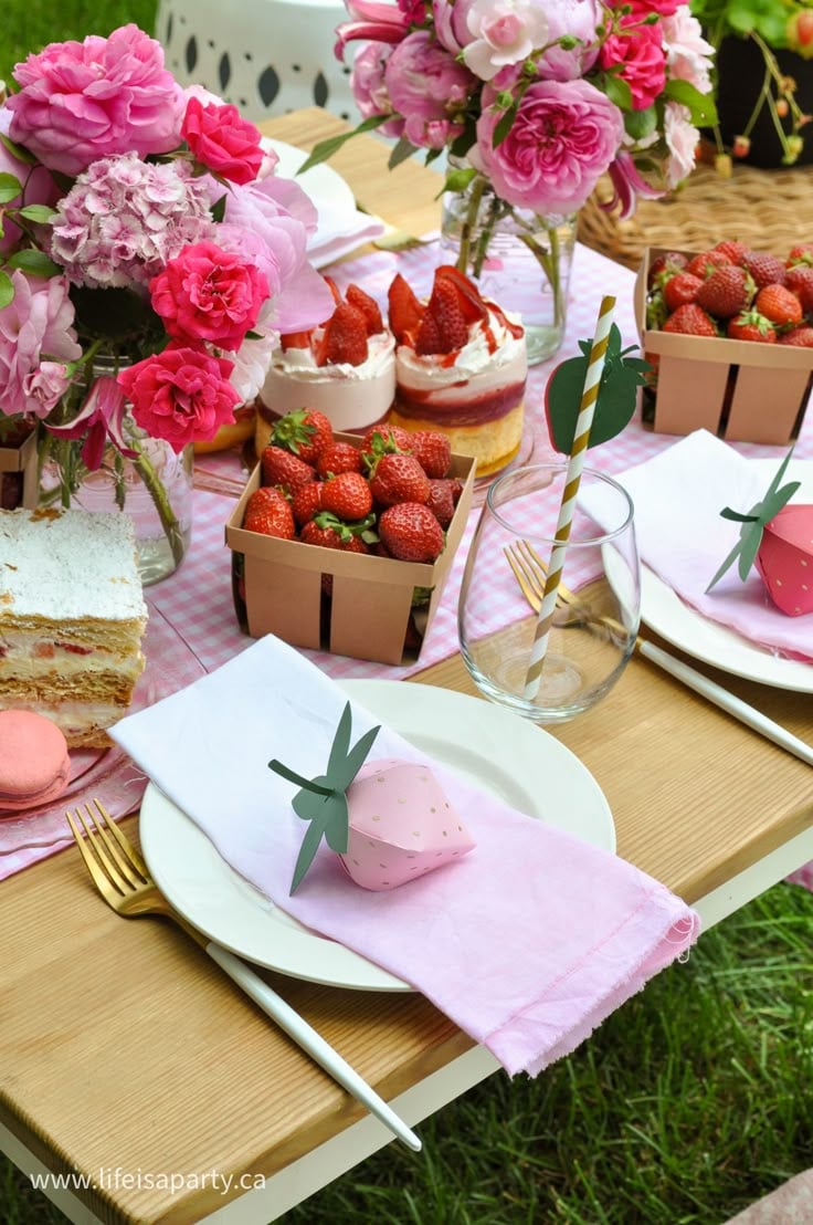 26 Strawberry Themed Party Ideas - Lady Celebrations