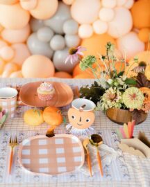 The Big List of 15 Fall Party Themes - Lady Celebrations