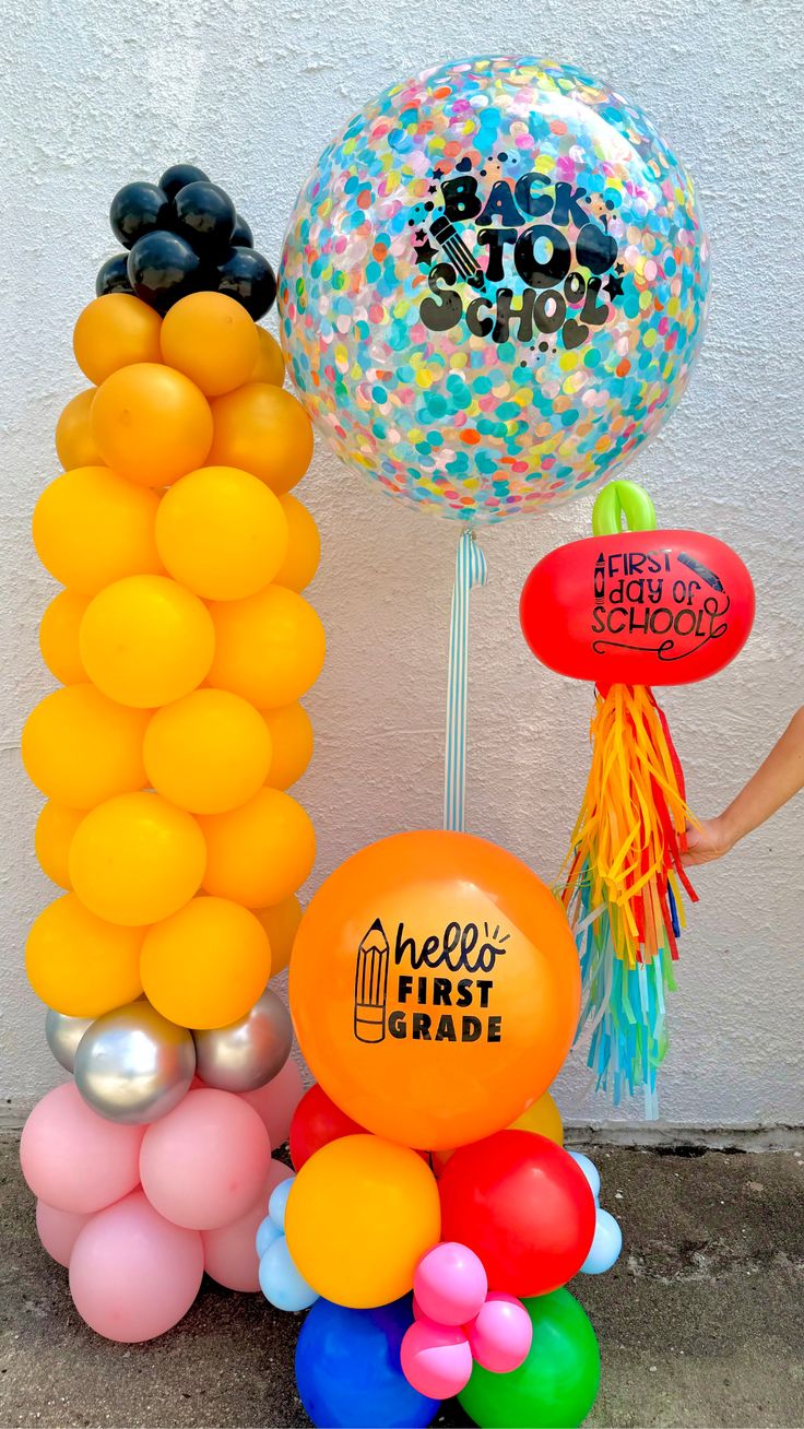 18 Back to School Balloon Decorations - Lady Celebrations