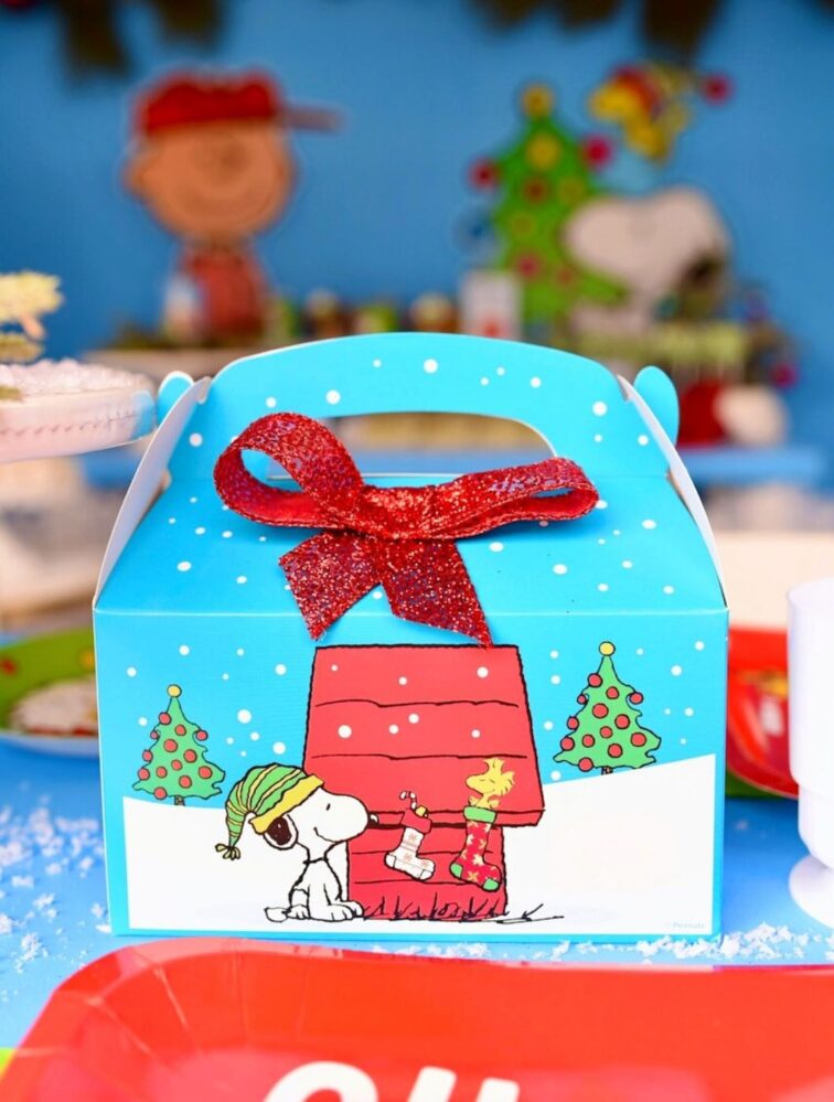 18 Charlie Brown Christmas Party Ideas - Lady Celebrations